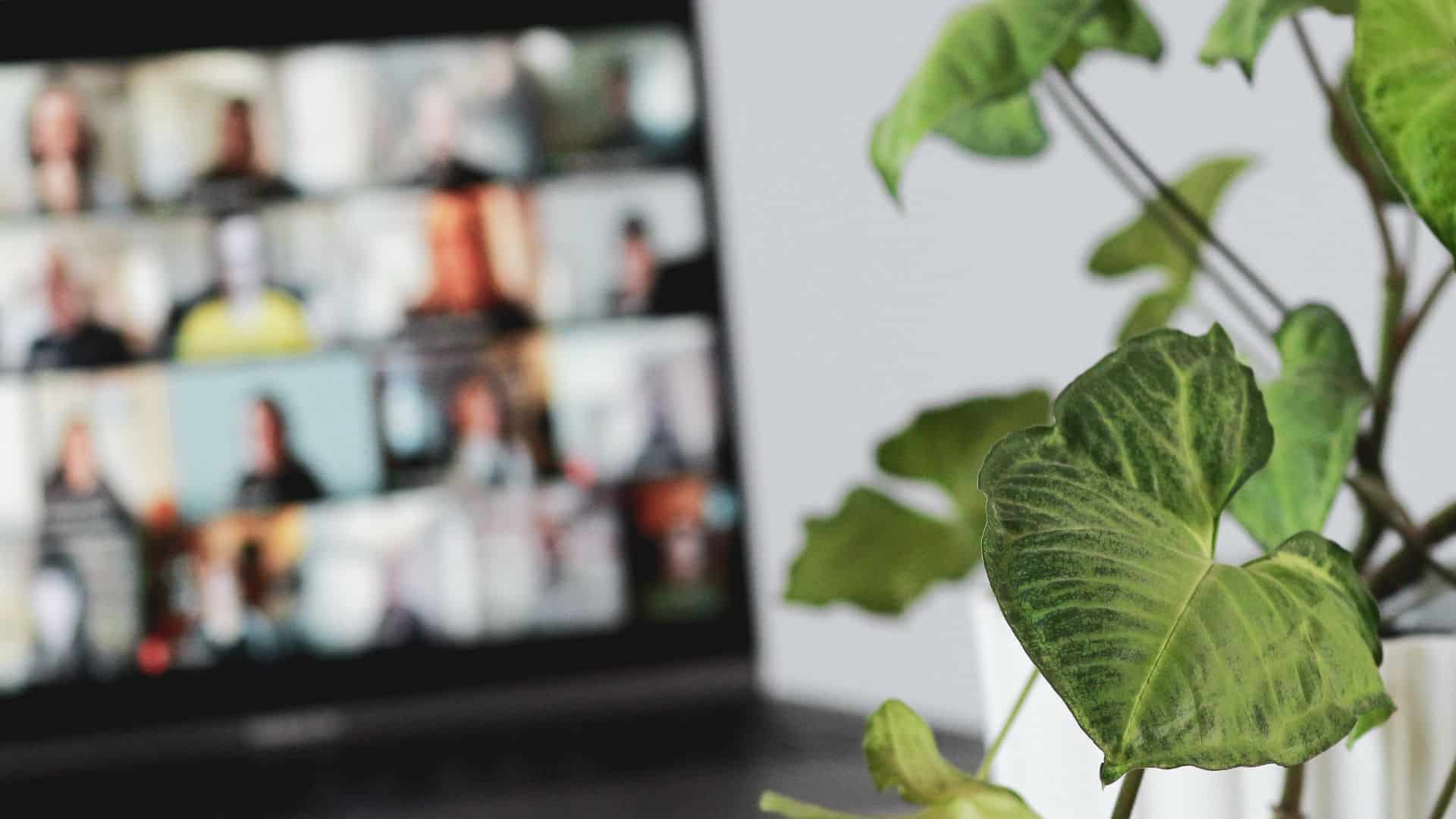 Bye, Zoom Fatigue: So reduzierst Du Bildschirmmüdigkeit in Deinem Team